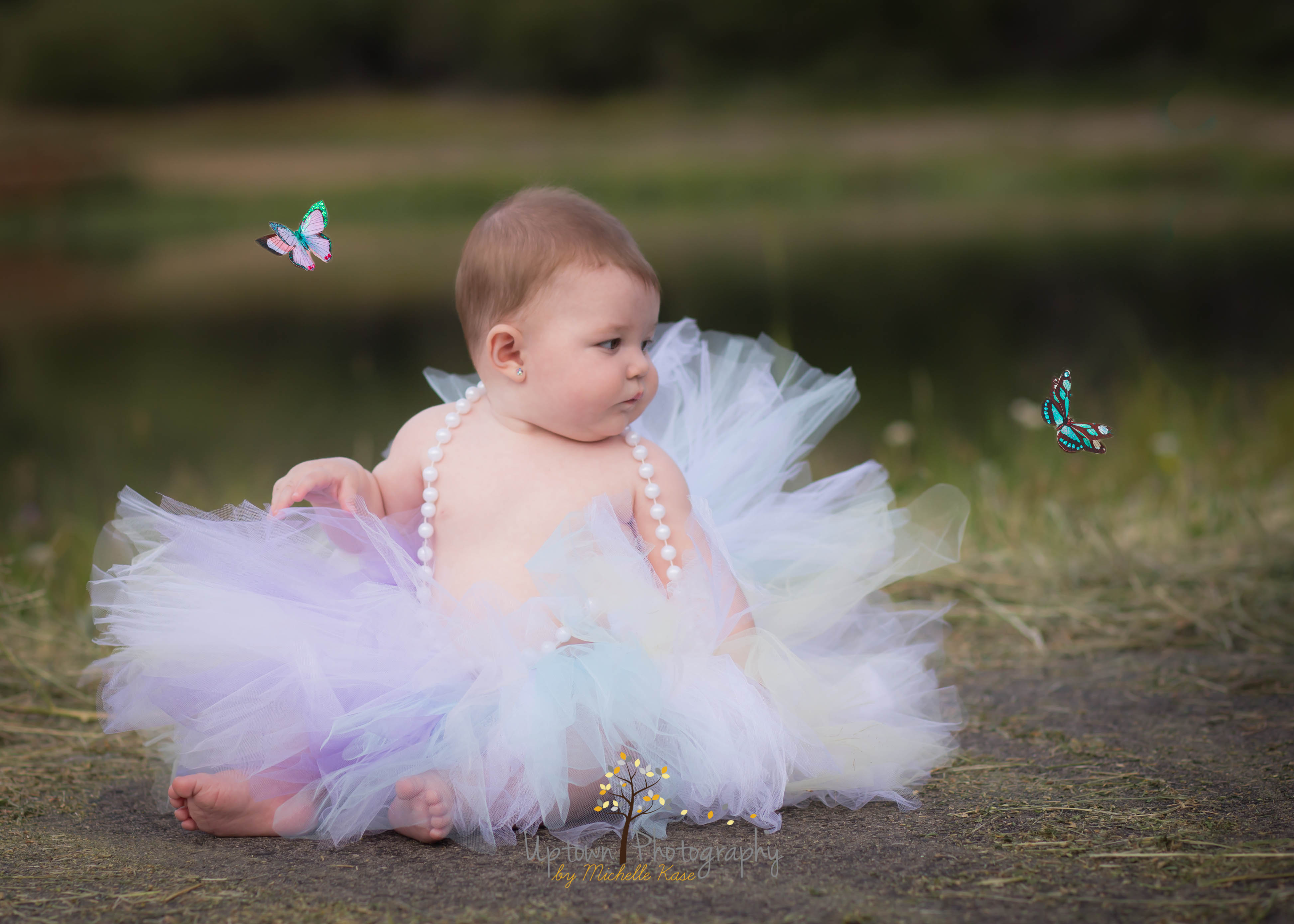 Outdoor Sessions with Babies? Yes!! | Photography by Michelle Kase